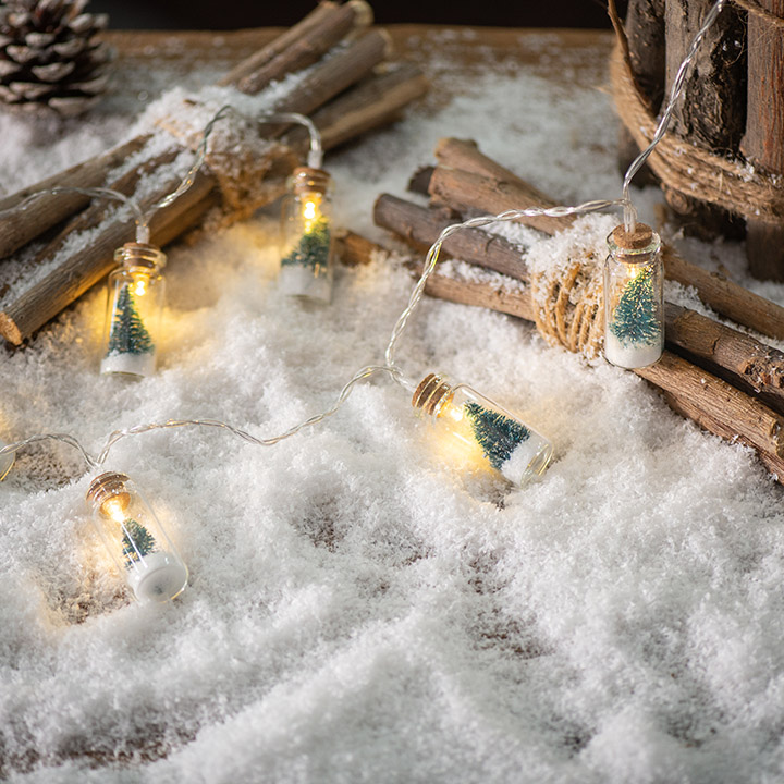 10 LED Glass Snowy Tree In Bottle String Lights_我的网站
